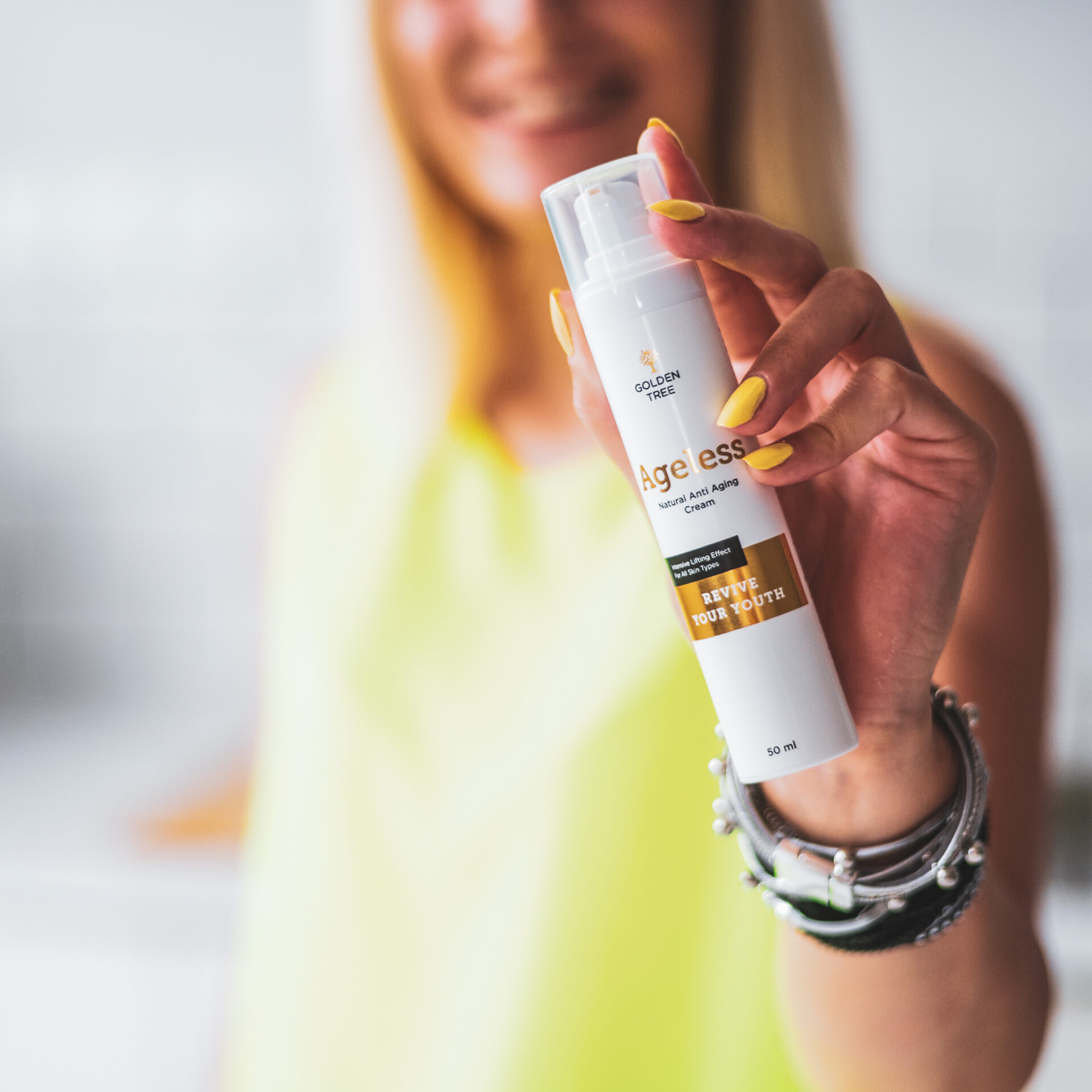 Golden Tree Ageless Antifaltencreme: Was sagt Stiftung Warentest & Co ...